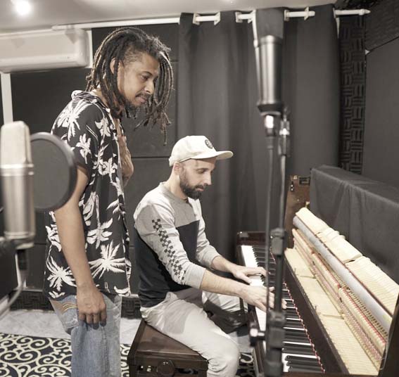 Pianista Gustavo Figueiredo se une a Alexandre Massau em show gratuito ...